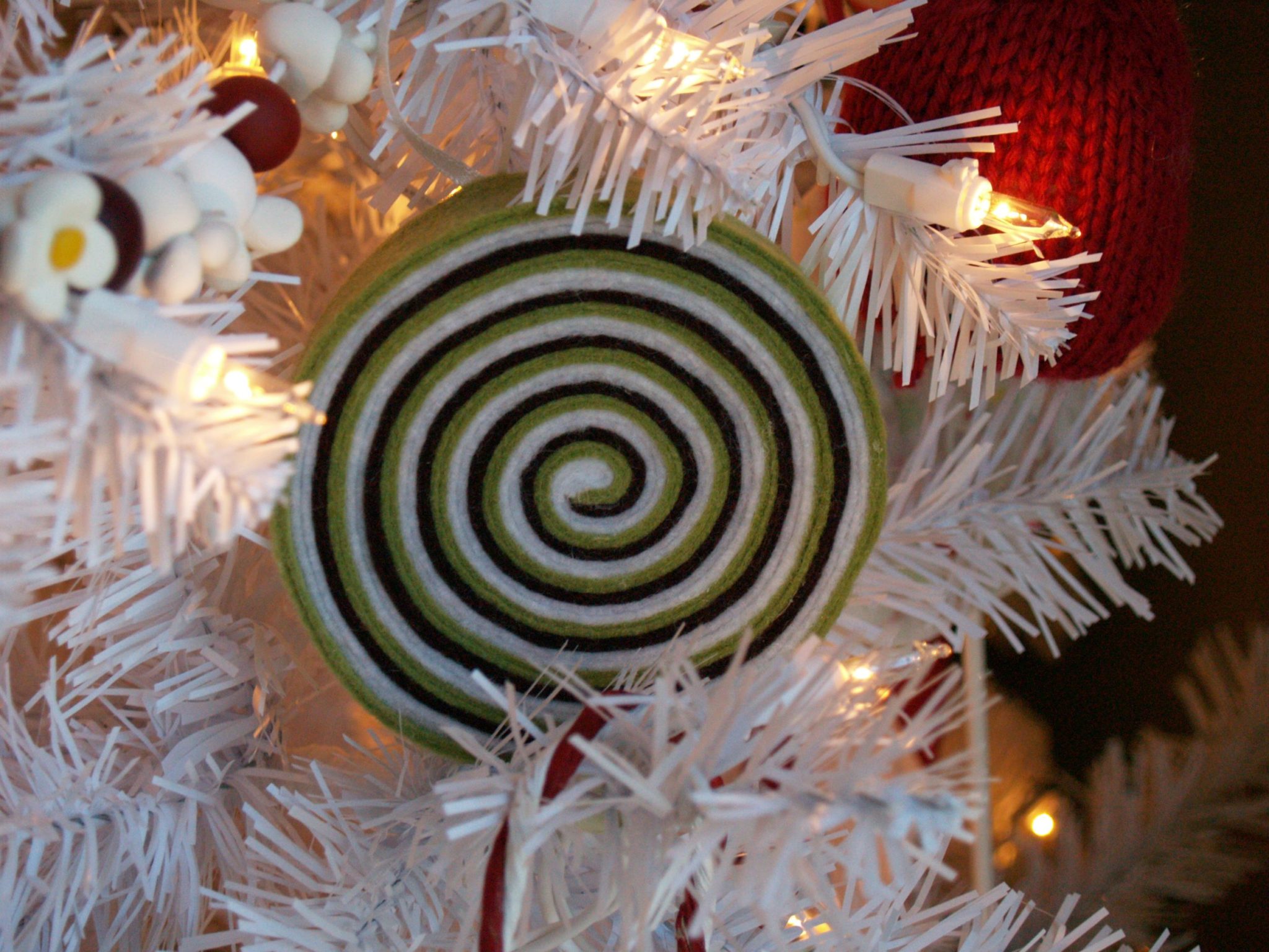 Rolled Candy Ornaments - Reese Dixon